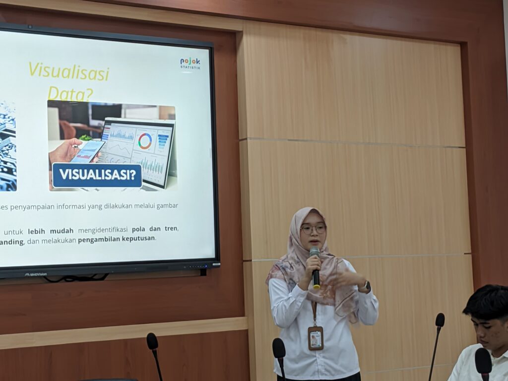 BPS Sidoarjo Ajak Generasi Muda Ungkap Cerita Lewat Data Lewat Kegiatan ...