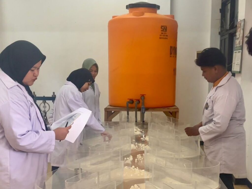 Tesla Valve Karya Laboran Umsida Tampil di KILab 2025, Perpaduan ...